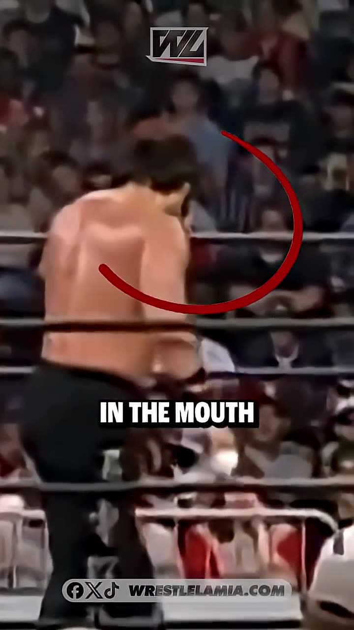 secret to how WWE Wrestlers spit Poisonous mist 😮