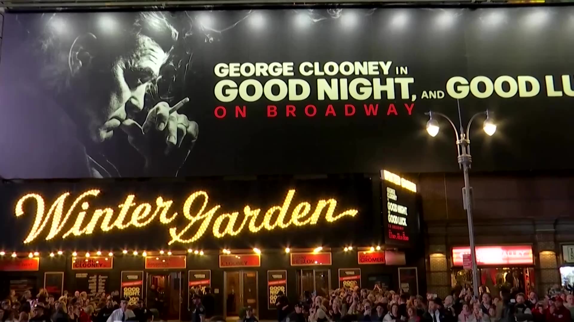 Star-studded season brings crowds to Broadway theatres