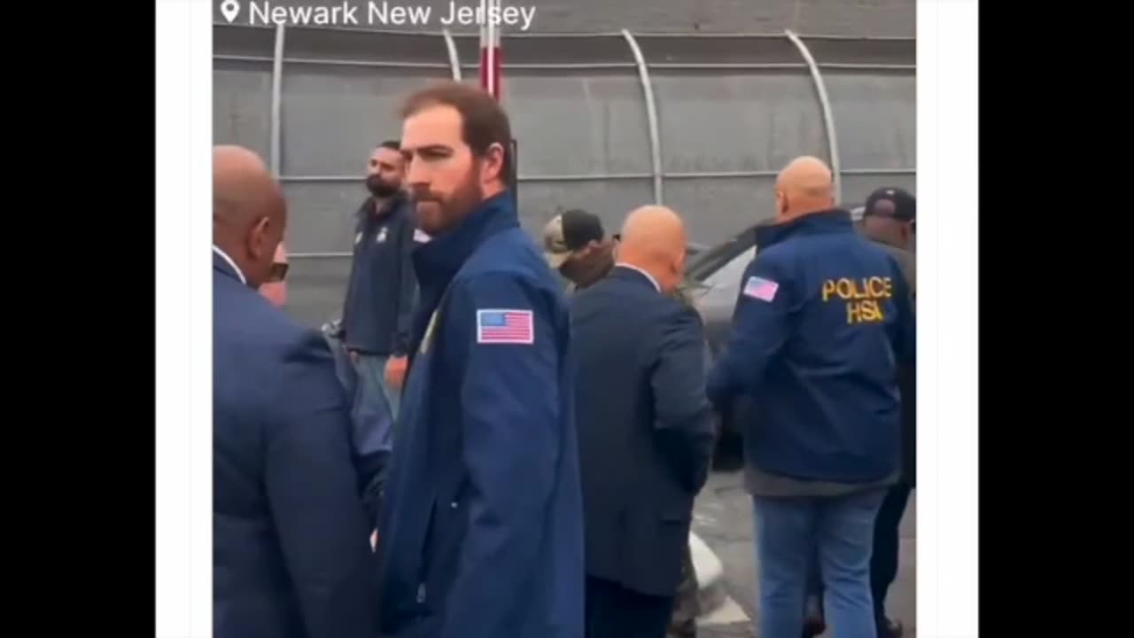 DemocratS including the Newark NJ mayor STORMED the ICE Detention ...