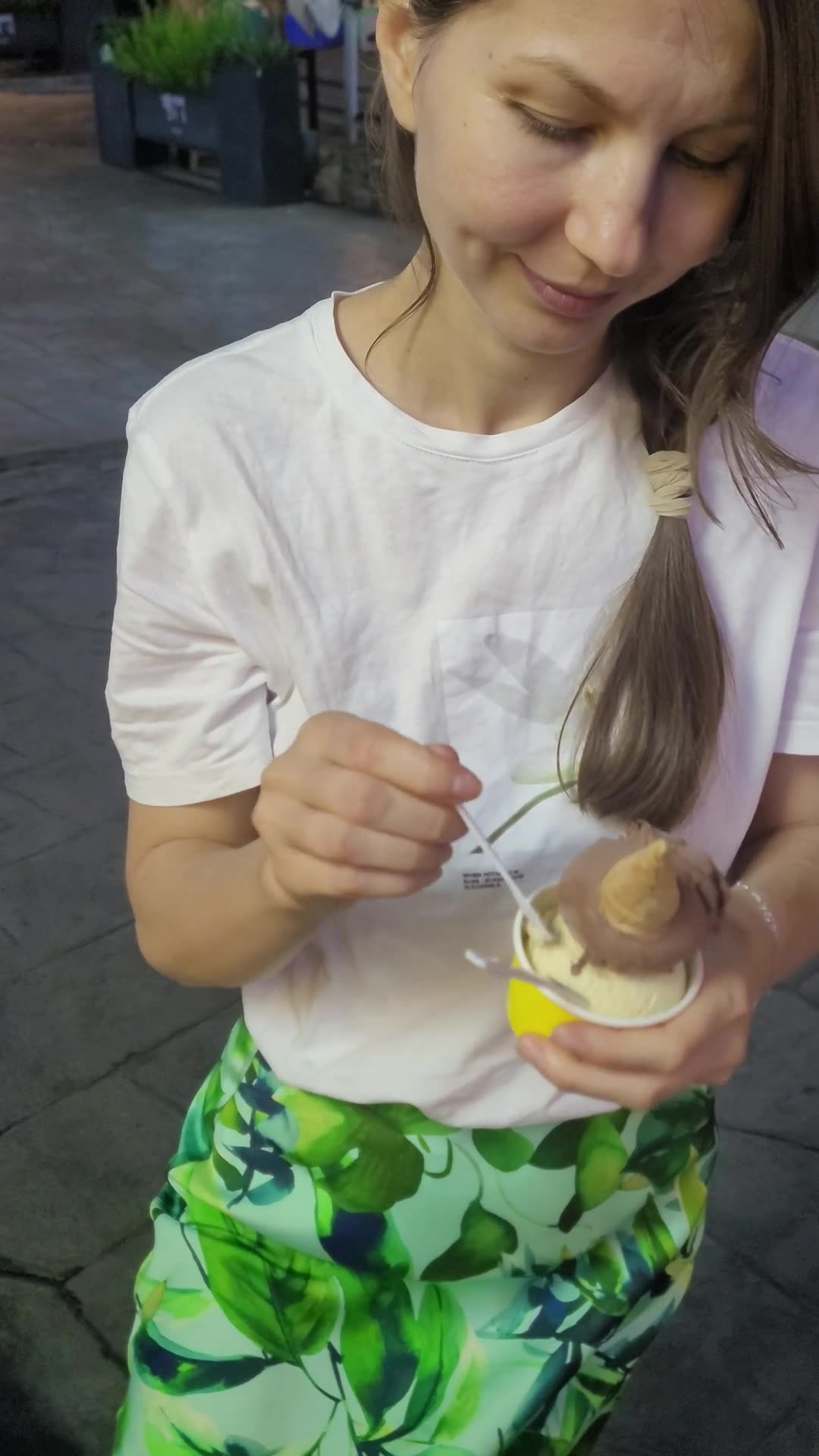 China's SPICY Sichuan Pepper ICE CREAM!