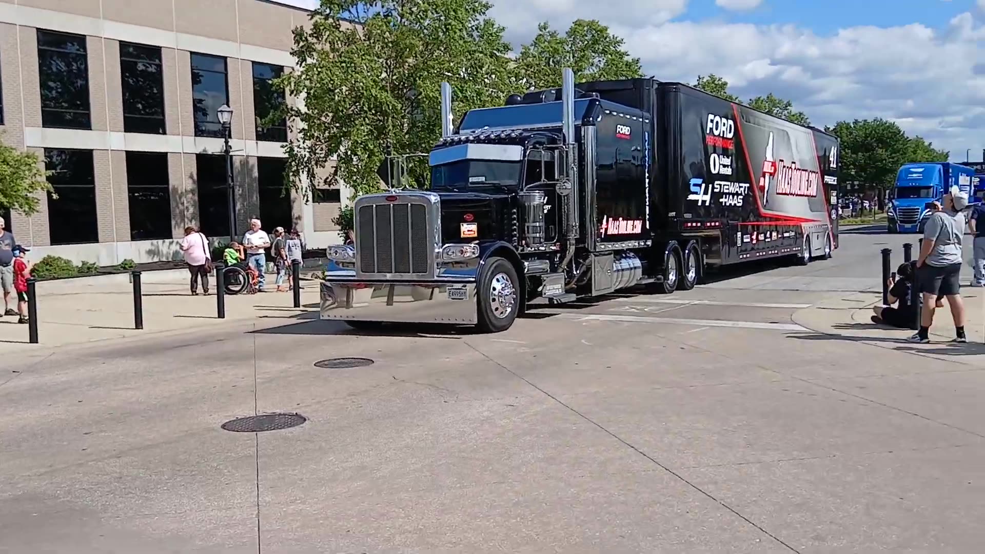 🏁 NASCAR Hauler Parade Takes Over Main Street Speedway, Indiana! 🚛 ...