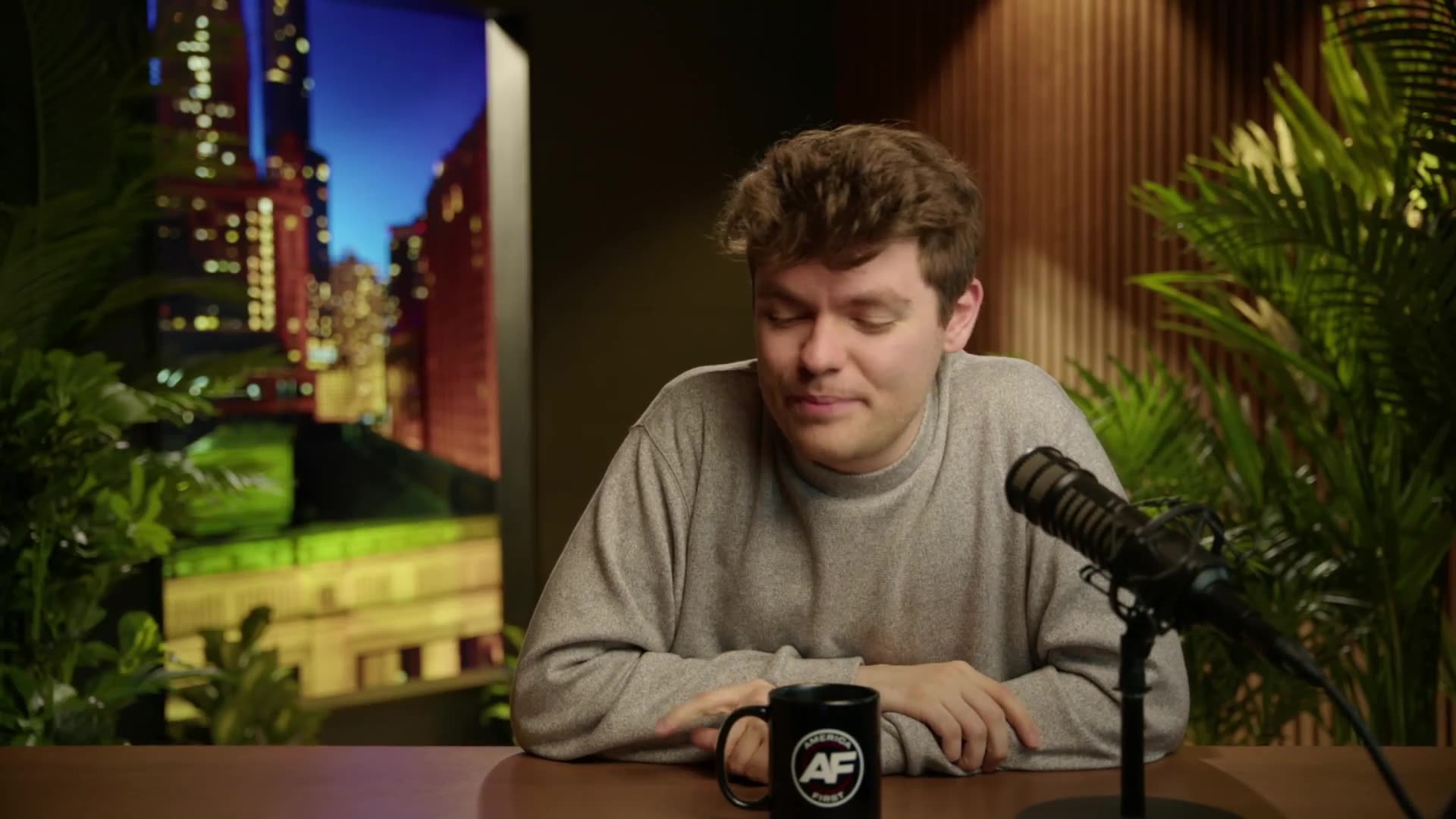 Nick Fuentes on Bri Stern accusing Andrew Tate of abuse