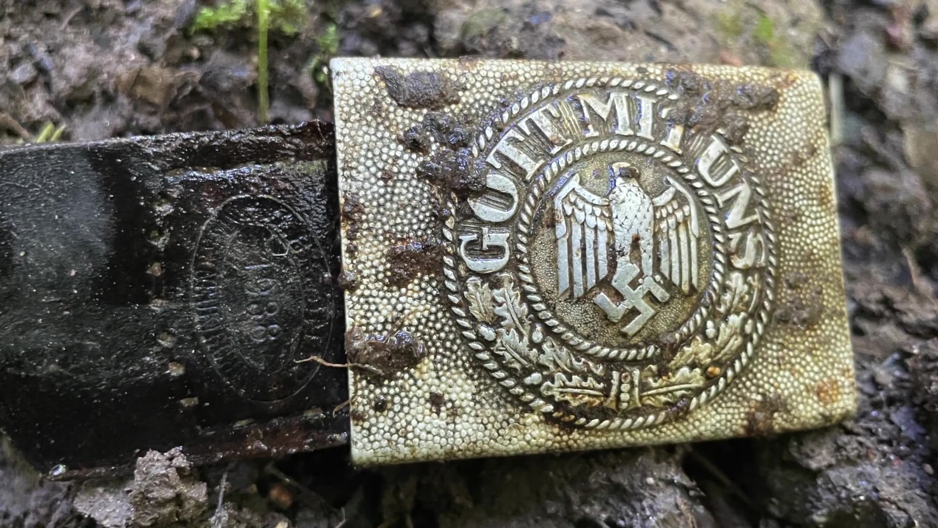 LOST TREASURES OF World War 2 | Metal Detecting WW2