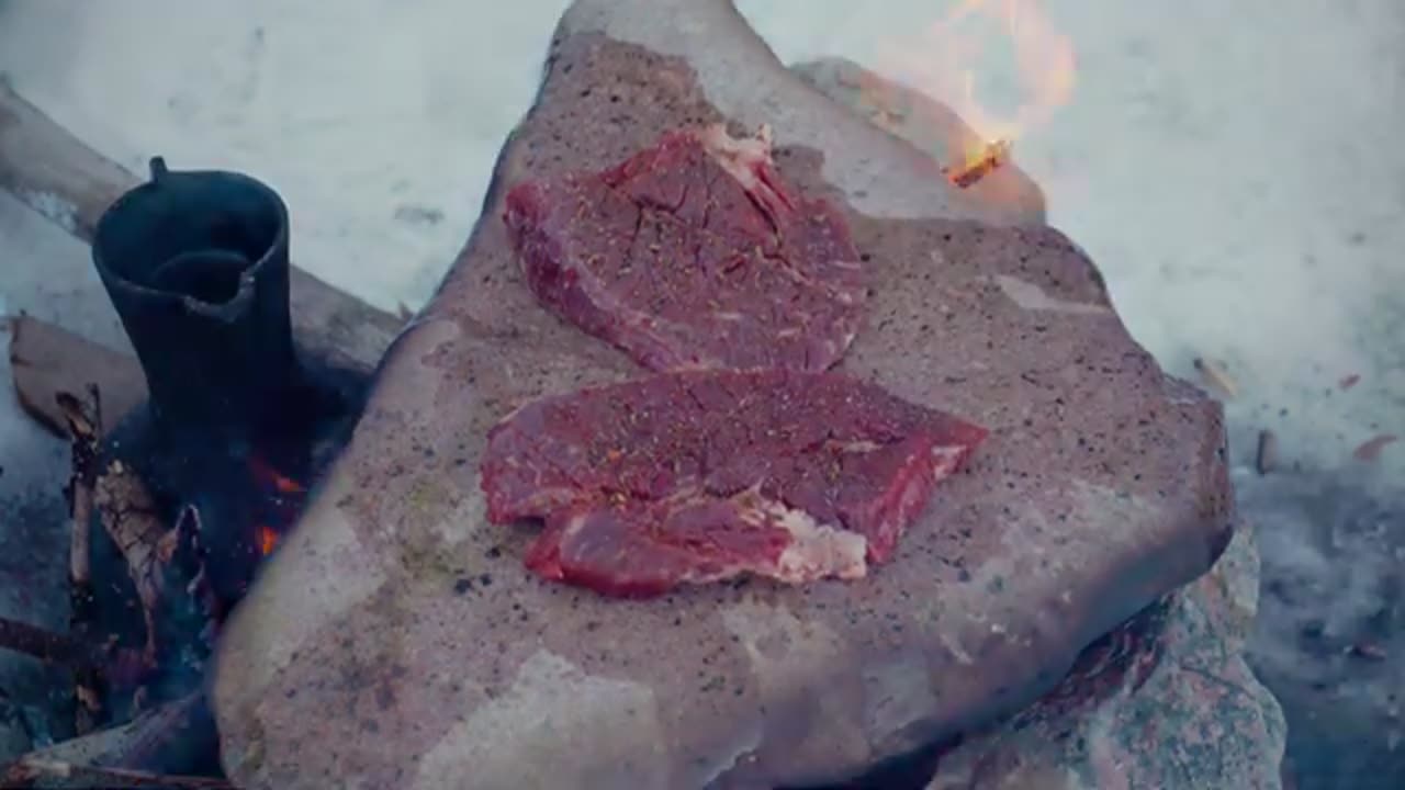 No Grill? No Problem! Ancient-Style Meat Cooking on Hot Rocks!