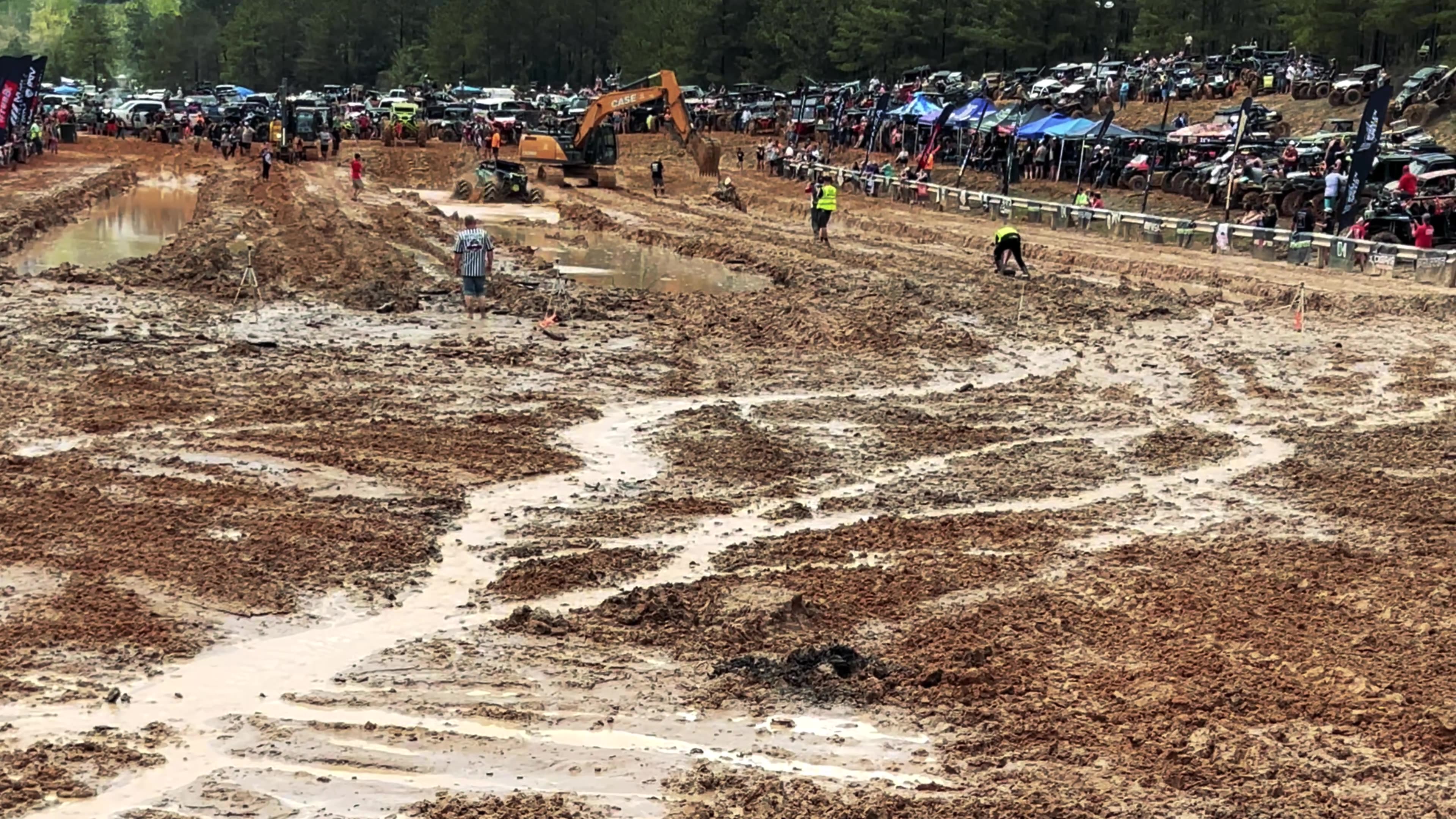 Gamma Bounty Hole Mud Racing at Mud Nationals 2025