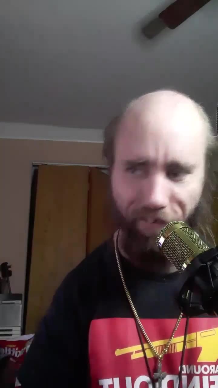 Cyraxx live on YT. "Come at me, Kiwi Farms !!!". (Deleted). 5/25/2025.