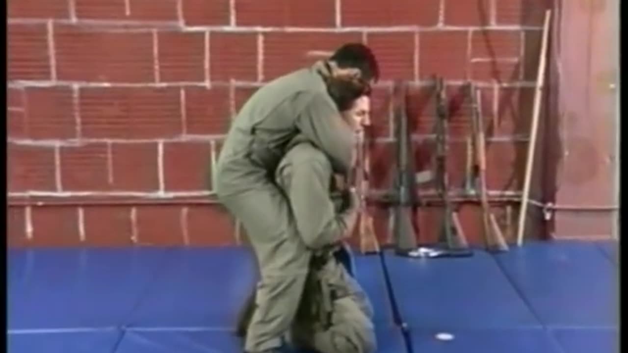 Navy SEAL Hand To Hand Combat Training - Self Defence