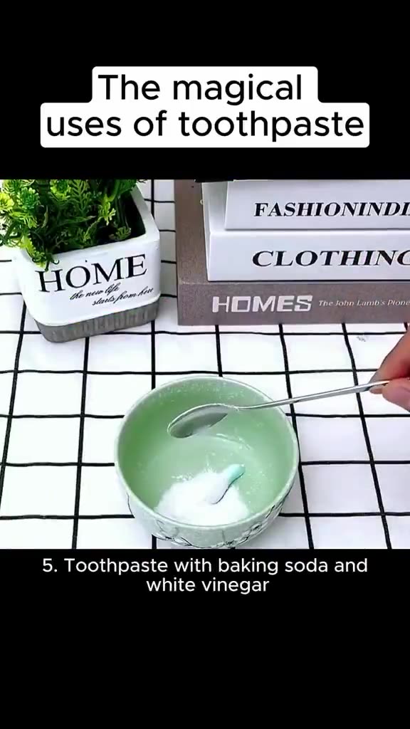Amazing Toothpaste Hack You Never Knew - Way Beyond Brushing Your Teeth! 👇