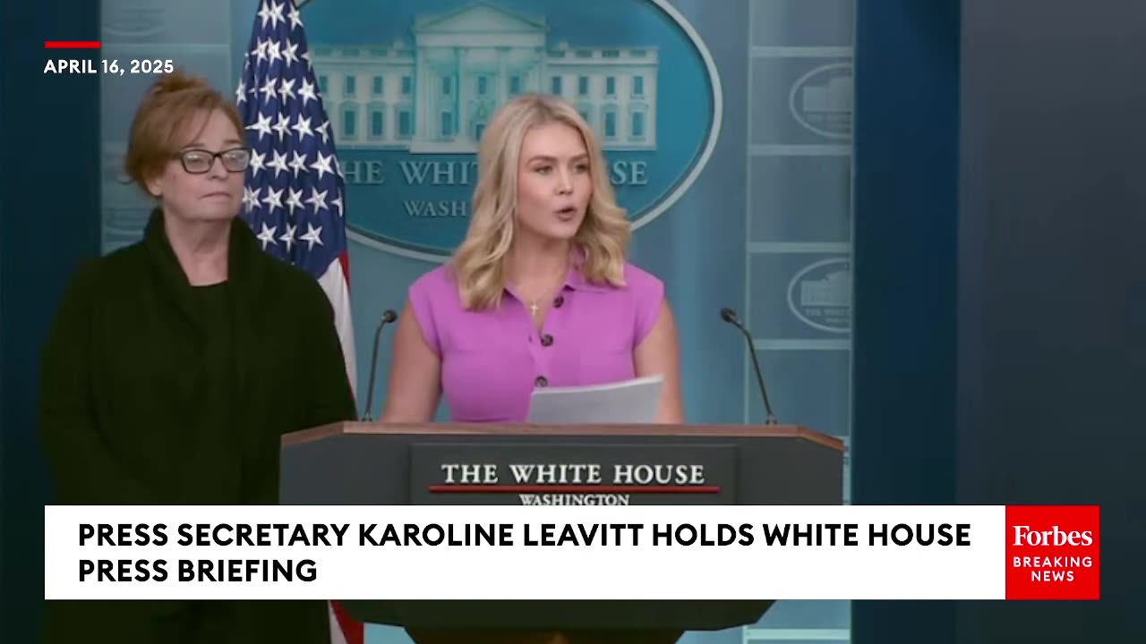 BREAKING: Karoline Leavitt Slams Van Hollen For El Salvador Trip To ...