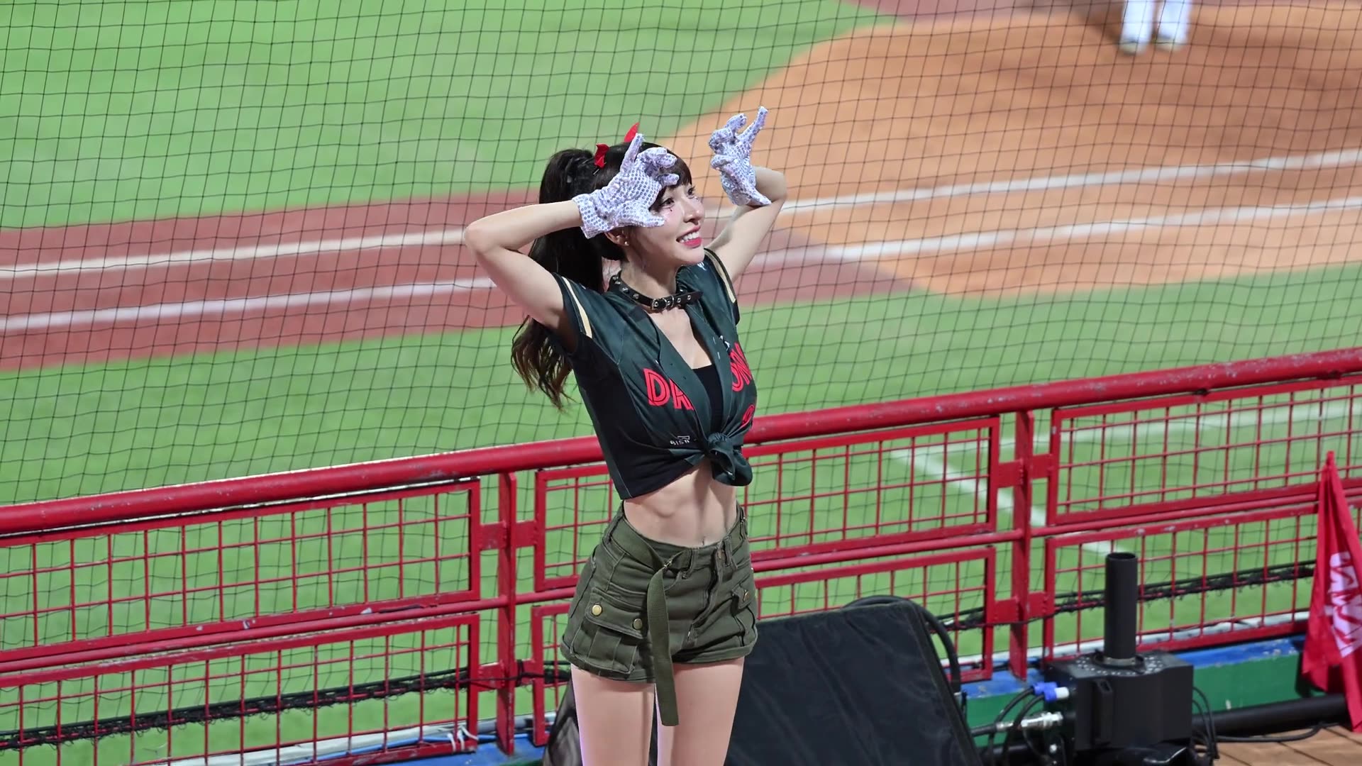 250704 Lin Xiang's Long-Awaited Opening! Jurassic World Cheer Dance ...