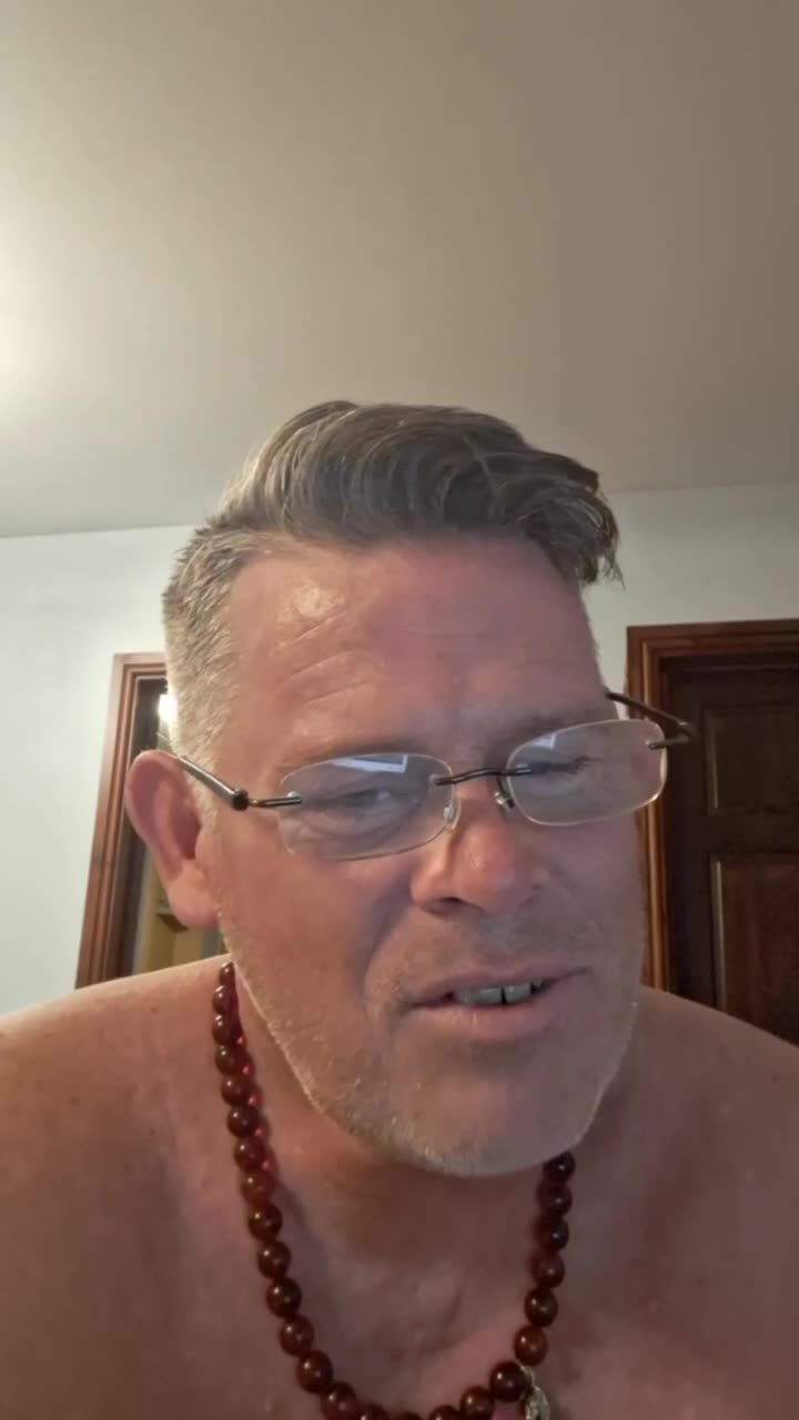 CHILAXED FREQUENCY ️🤍🌸🌸🤍 ️