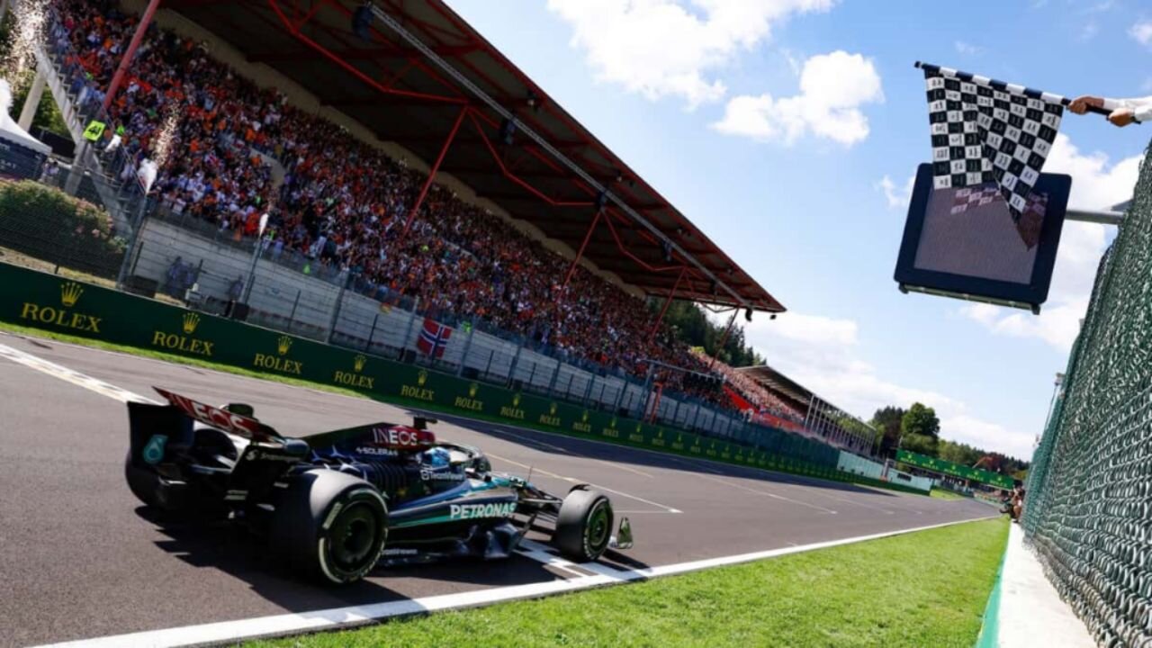 FORMULA 1 CANADIAN GRAND PRIX LIVE TIMING & COMMENTARY