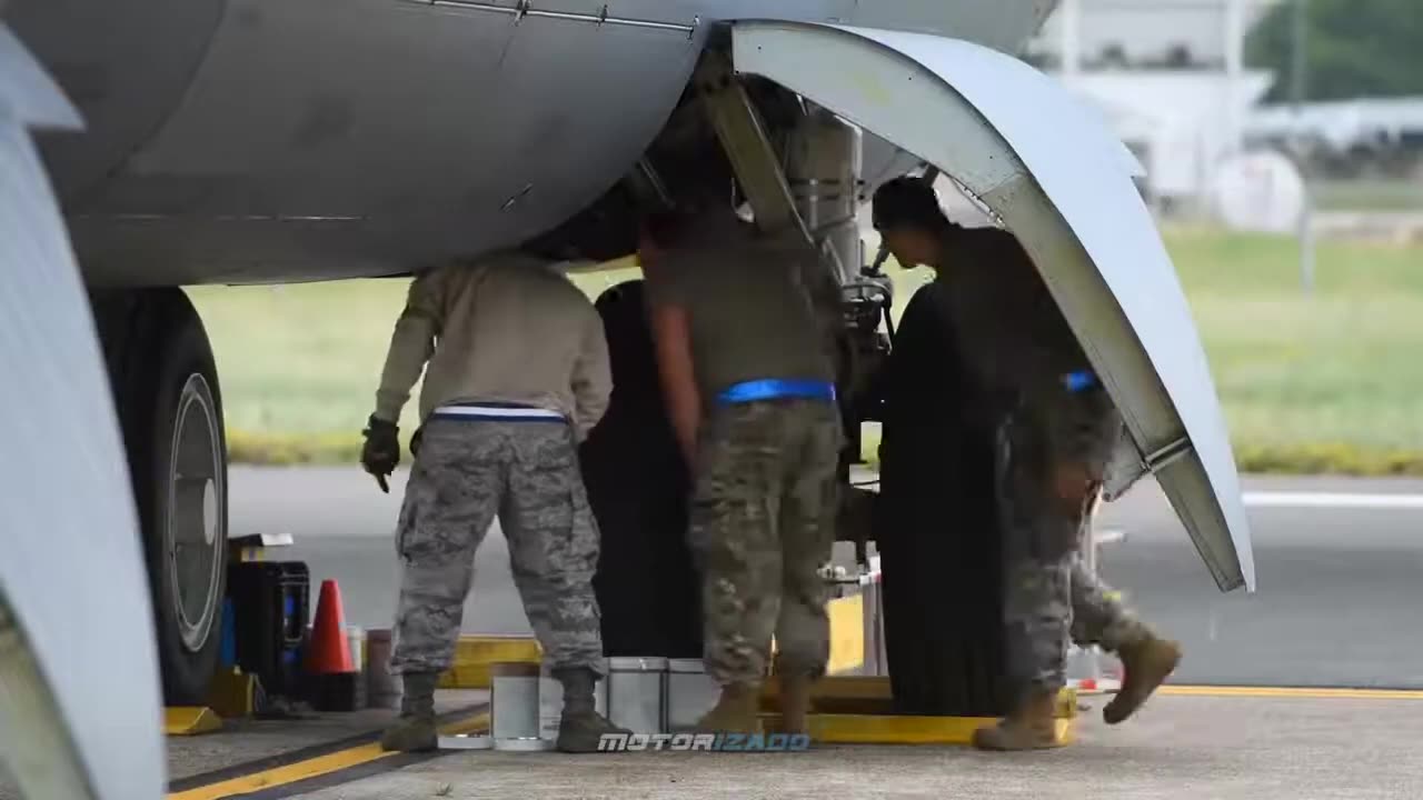 B 52H Strat fortress, KC 135 Strat tanker and C 17 Globemaster lll Take ...