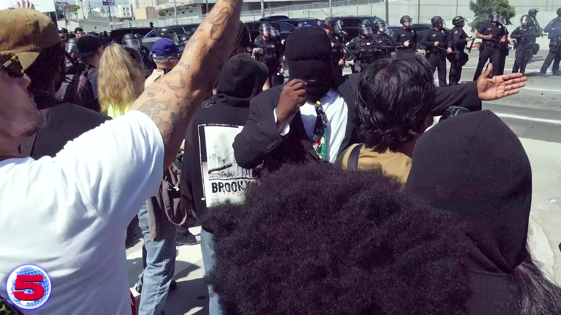 LAPD exposed for eating corn the long way