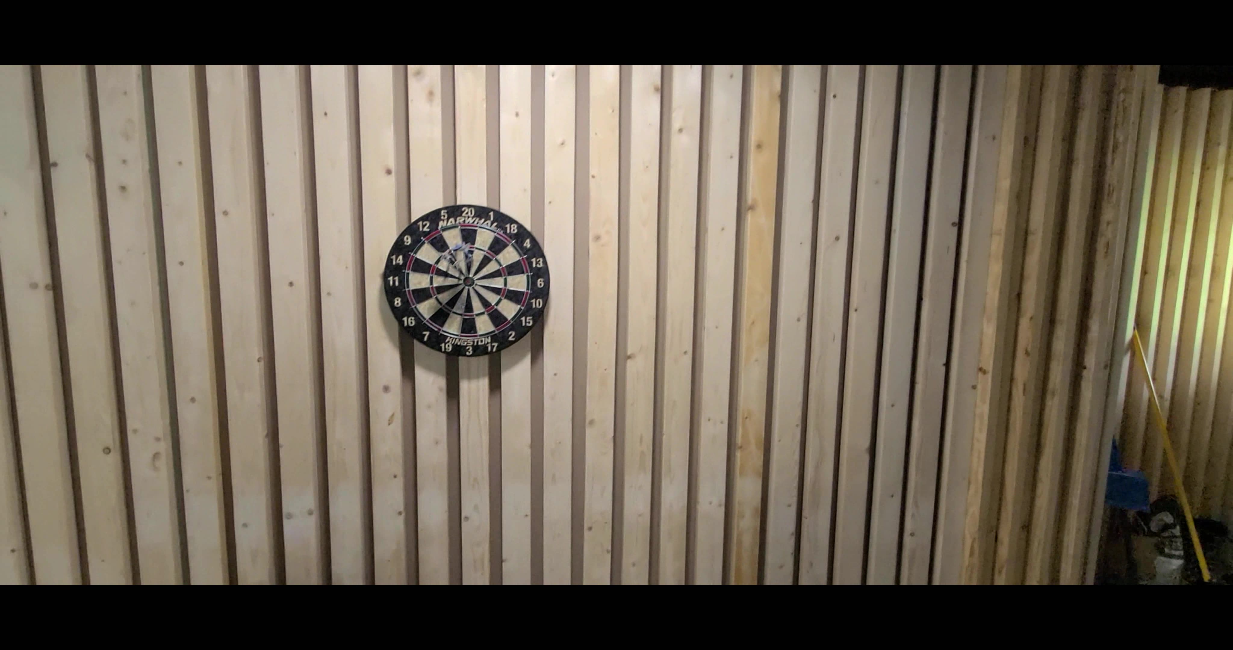 GUMAWA NG SECRET ROOM ANG KAIBIGAN KO