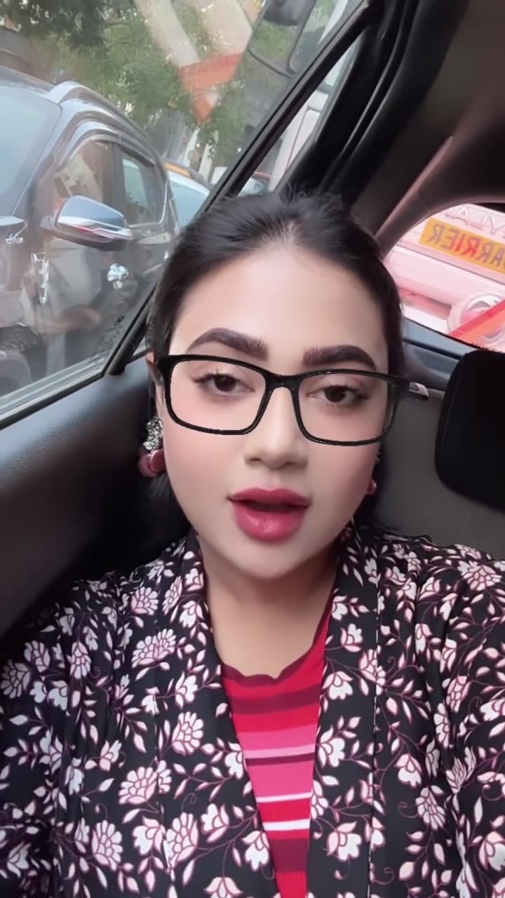 Who's This Specs Filter 😯