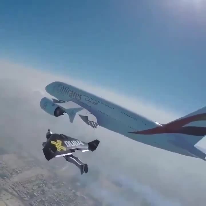 Ever wanted to fly like a plane ️? now you literally can..