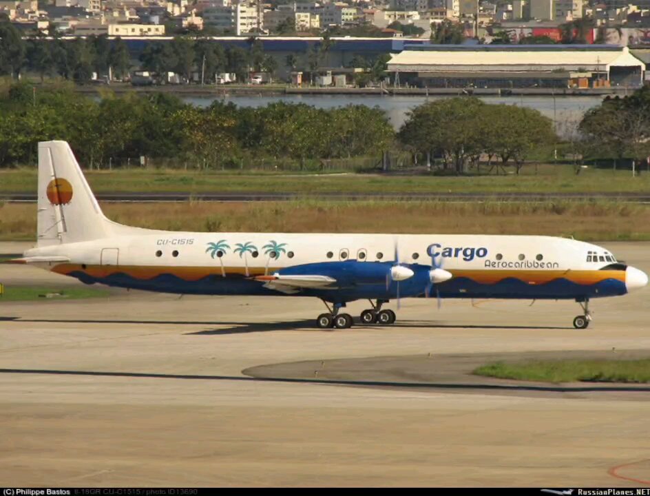 From frost to the Caribbean sun: two examples of Ilyushin Il-18.