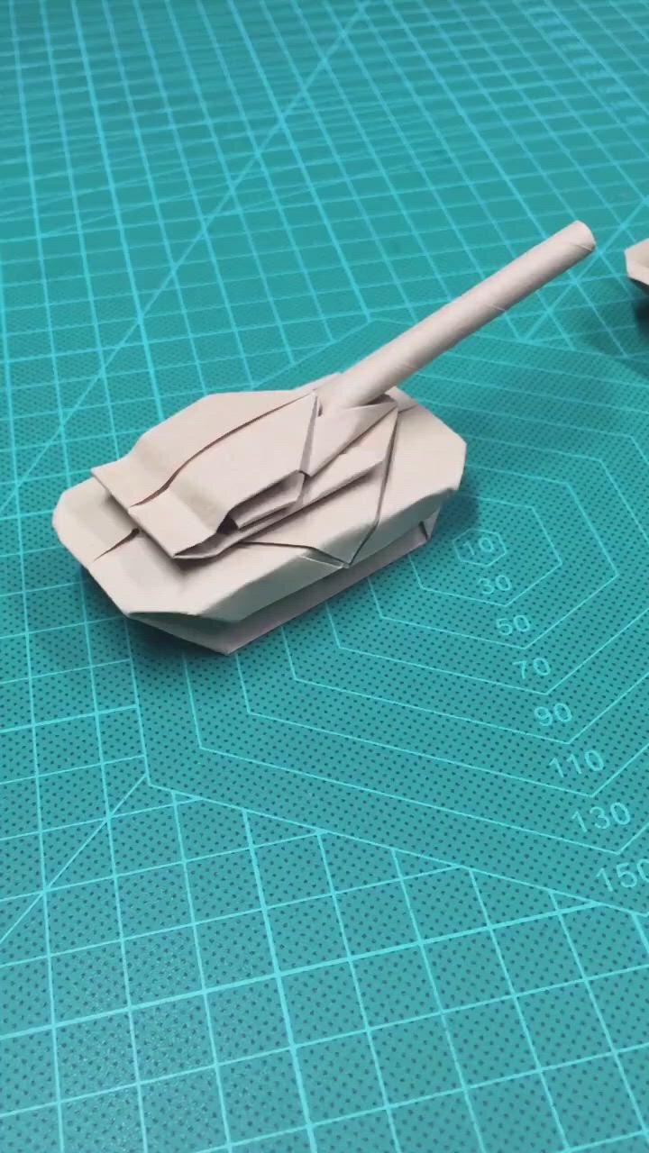 How to make a DIY paper tank