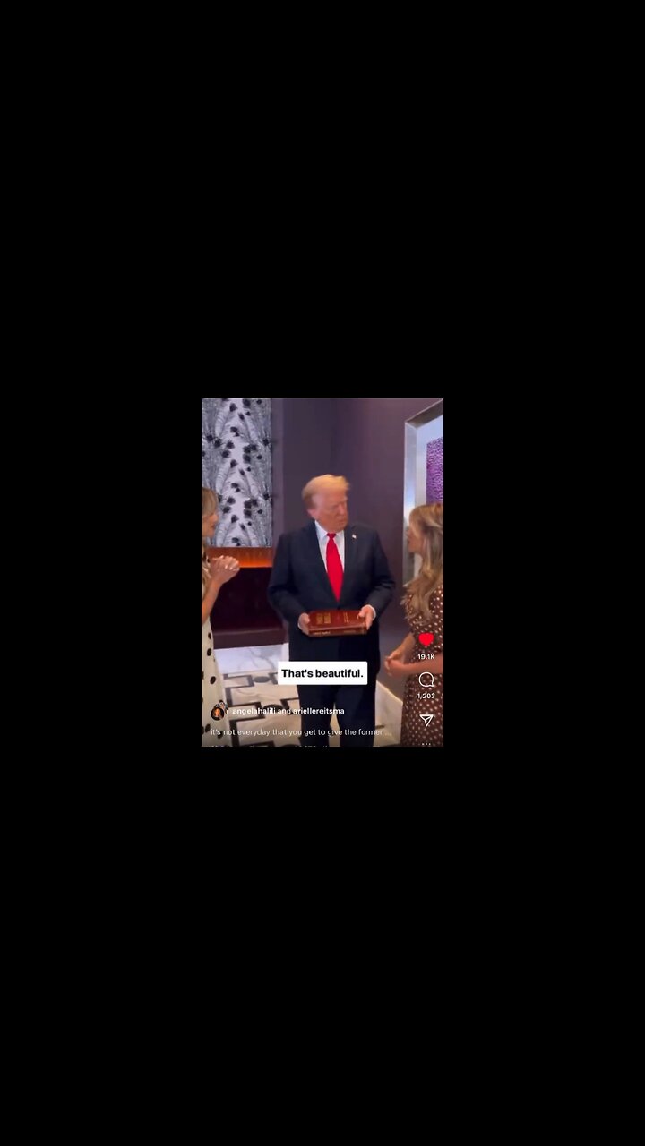 Girls Gone Bible - praying over President