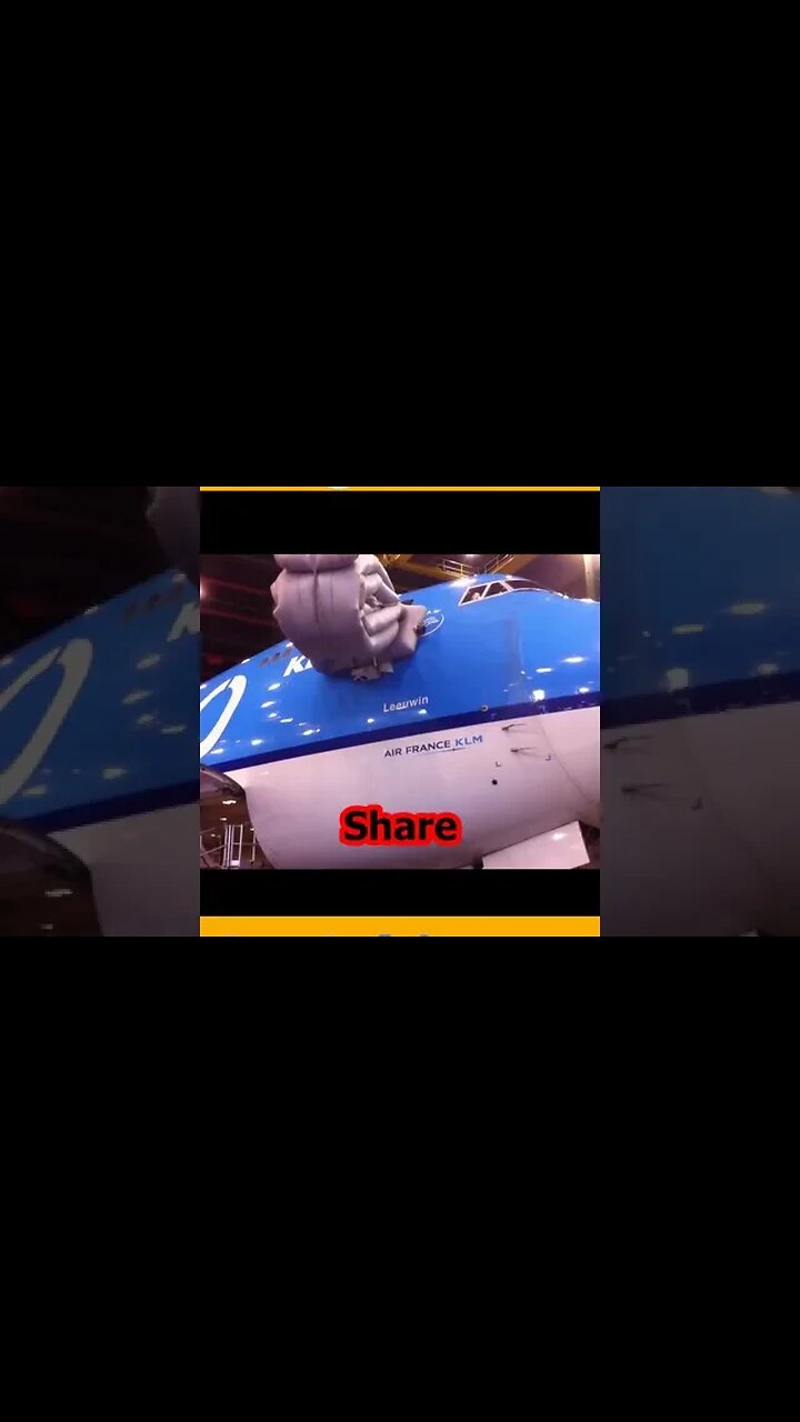 Jumbo Jet Escape Slide Test #AeroArduino #Aviation #Flying