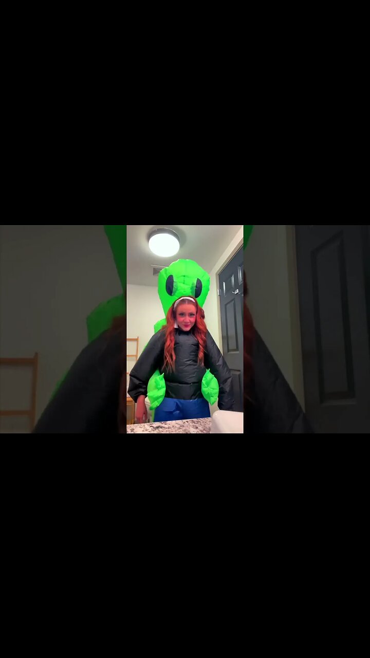 ALIEN INVASION PRANK