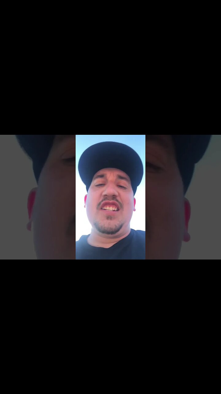 Martinsville hot dog review 🌭🌭 #shorts #nascar