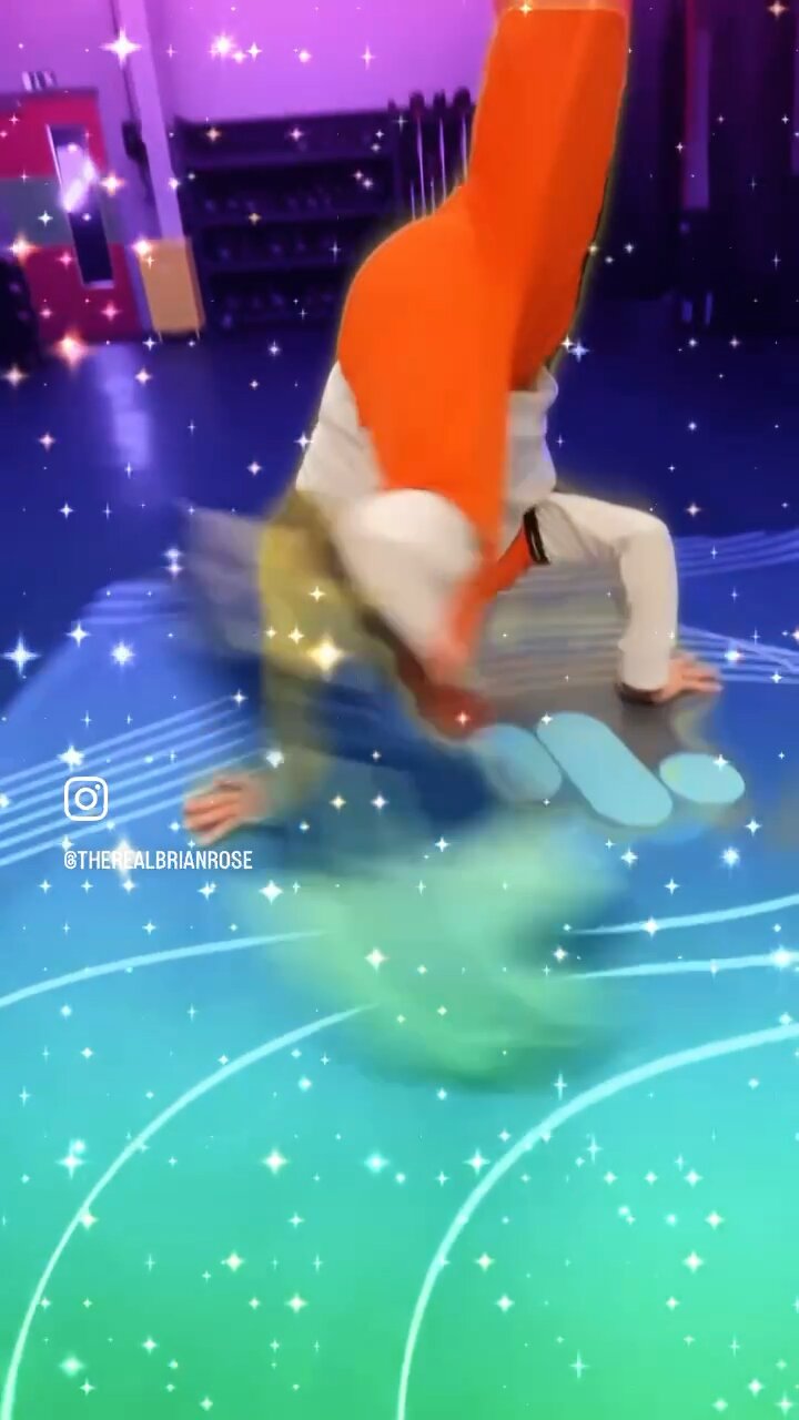 FREE #DIDDY 🔥🔥🔥 Can your Mayor dance? 🕺 Didn’t think so 🚫