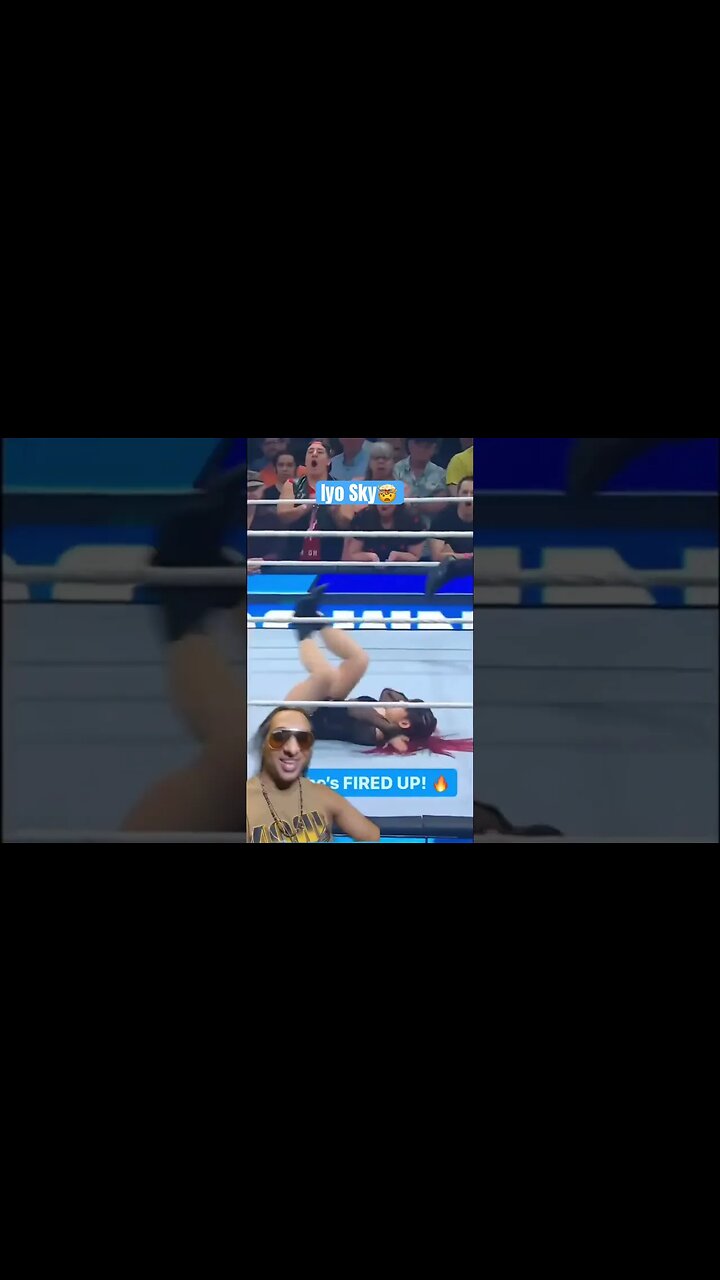 Iyo Sky Double drop kick on Asuka and Charlotte Flair 🤩 WWE Smackdown