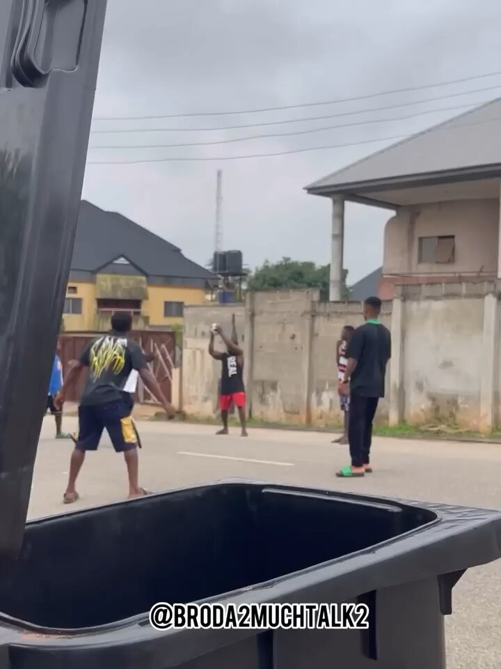 Small magic girl (Markangel Comedy, Sean bridon , Broda shaggi , MR ...