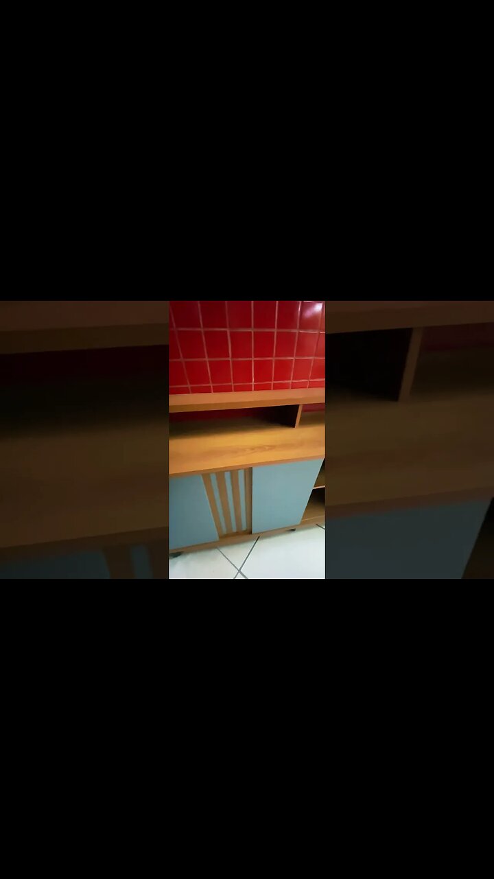 Todos aqueles eletrônicos e objetos que você não sabia onde colocar ...