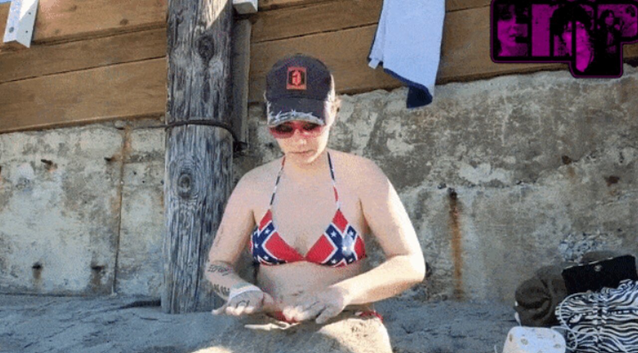 IP2 Compilation - Alice's Room AKA Holland