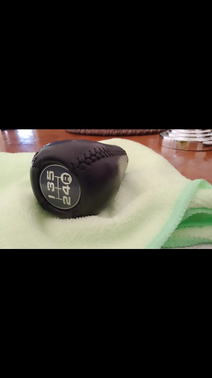 AE86 Toyota leather shift knob gear knob restoration