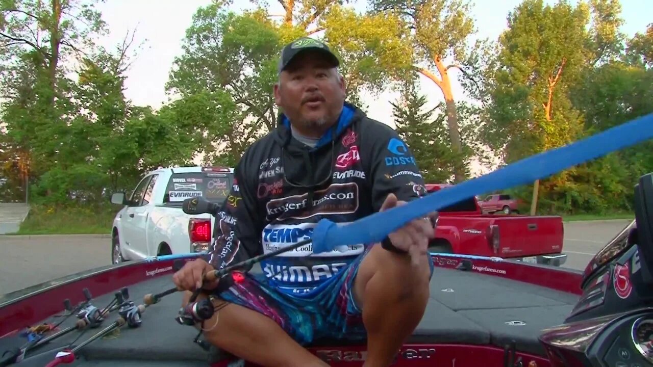 MidWest Outdoors TV Show #1622 - Outkast Slix Rod Cover Tip