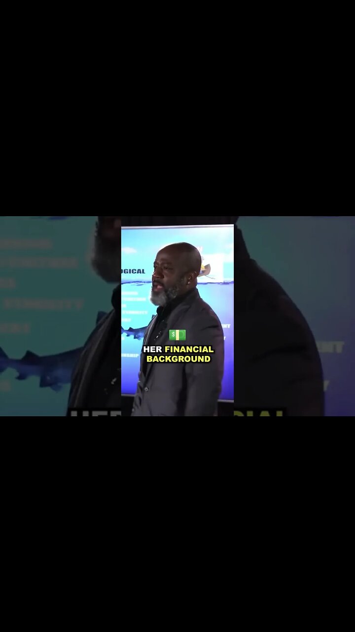 Coach Greg Adams on the DANGERS of HER Financial Background 💸 #Shorts