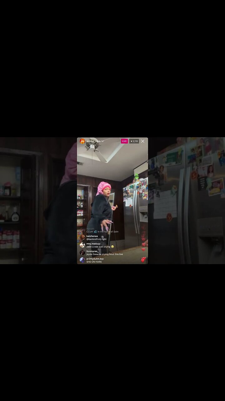 EMILY EARS: Emily In Her Robe With Friends, Jayde Reveal Rbt & Her Are ...