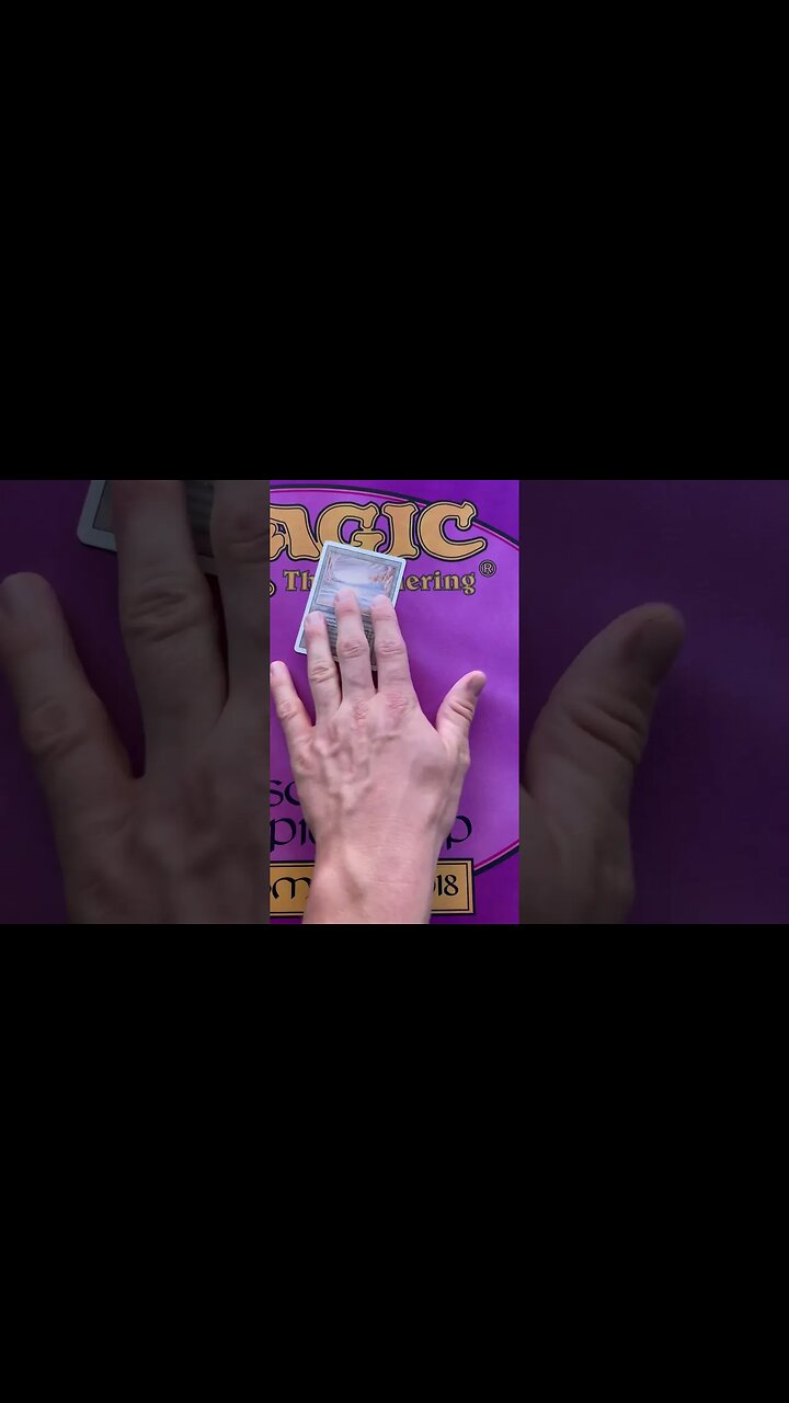 How To Spot Fake Magic Cards Using a $5 Jeweler's Loupe