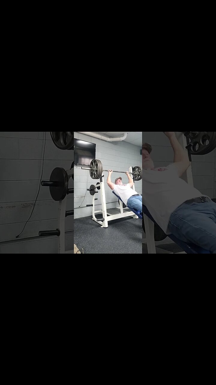 Incline Bench, Crazy 🤪 old man