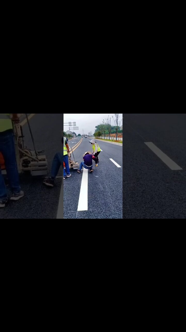 DIY Satisfying Arrow Markings