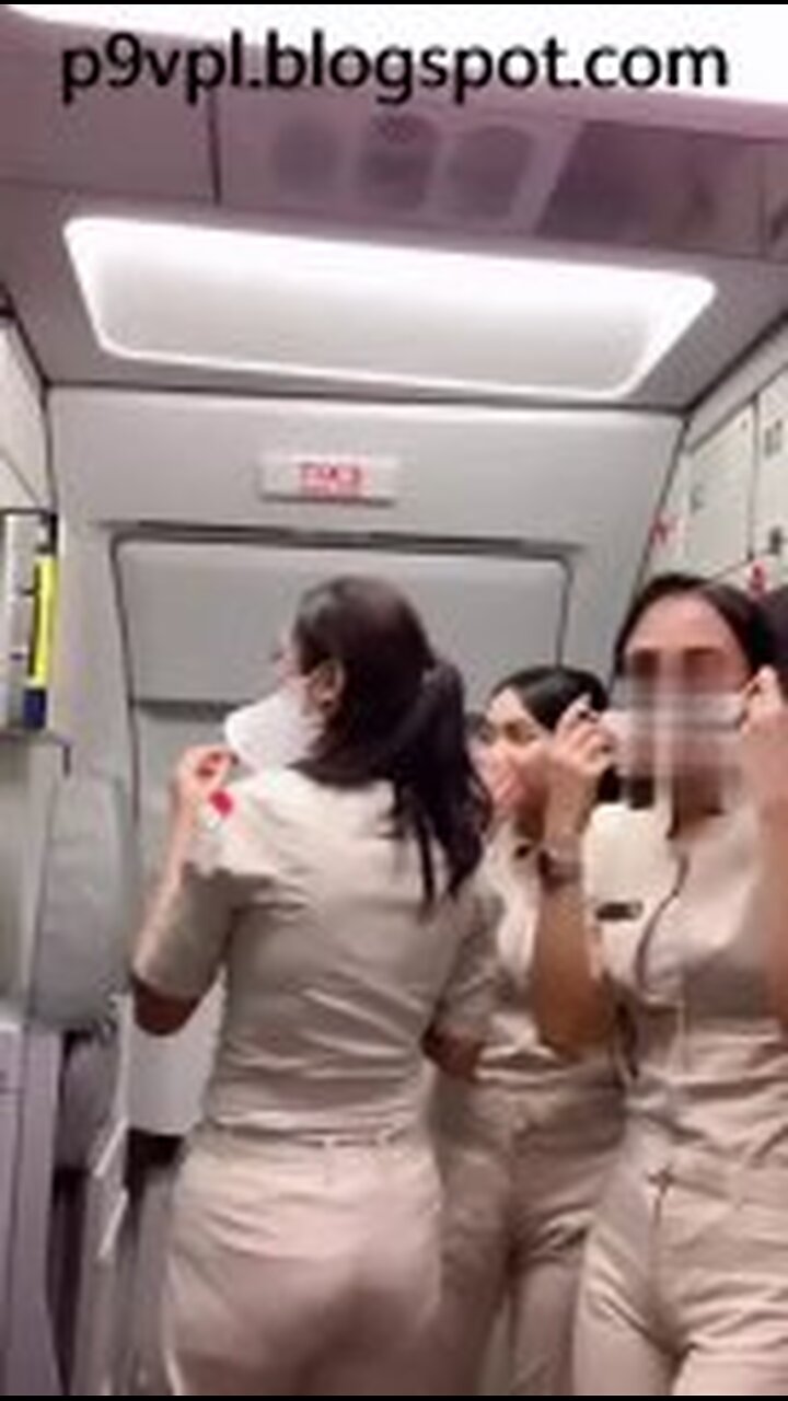pramugari super air jet viral 044