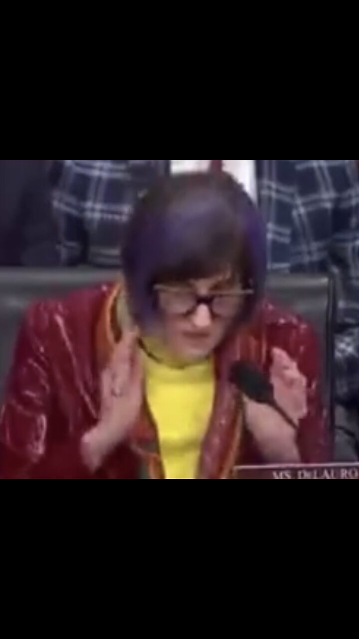 I swear this looks like General Michael Flynn In Drag- Grandpa 👴 Tom Trefts