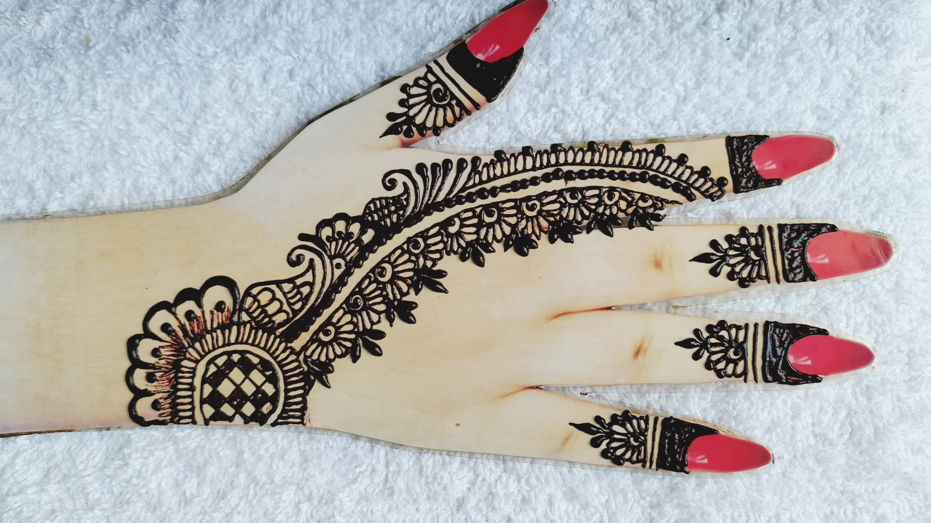 Latest Beautiful Mehndi Design | Easy Back Hand Mehndi Designs | Sana ...