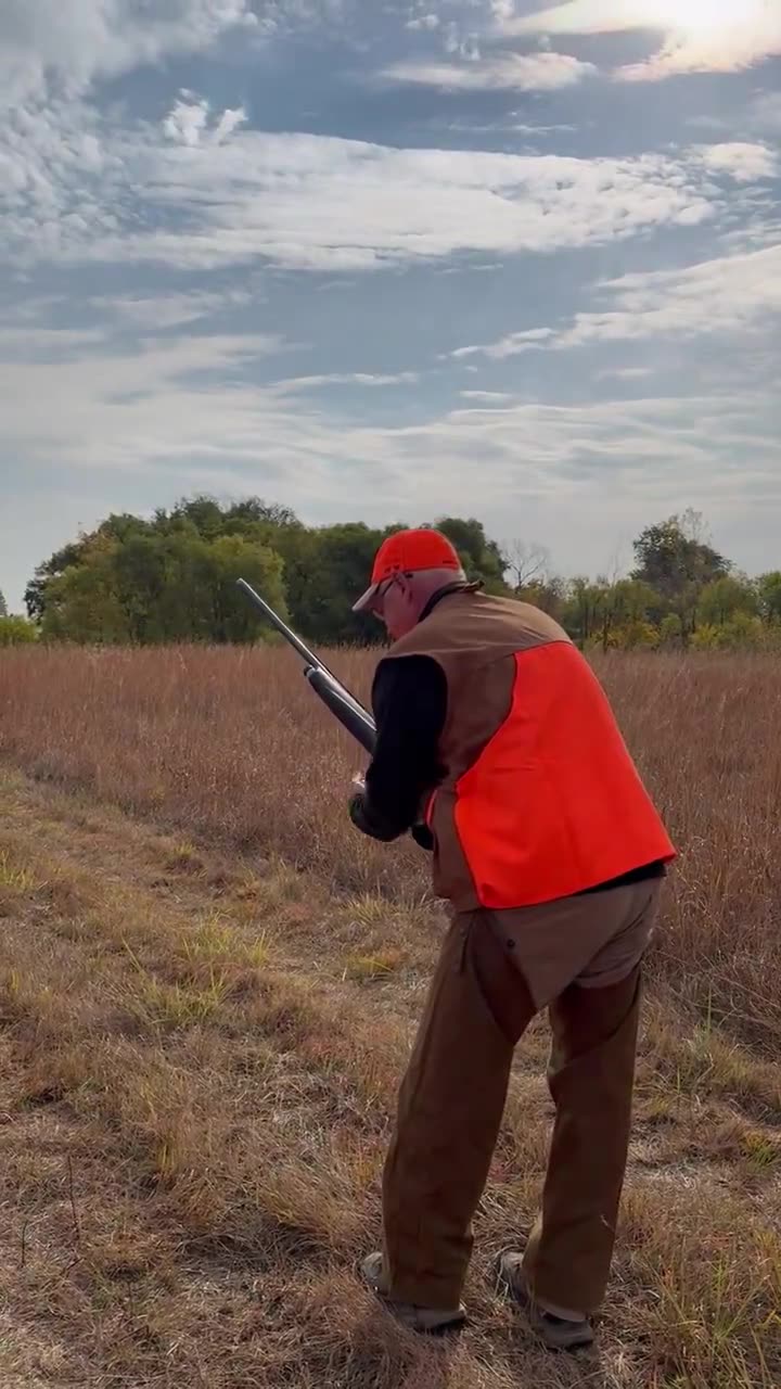 Tim Walz Struggles To Load His Shotgun While Pheasant Hunting
