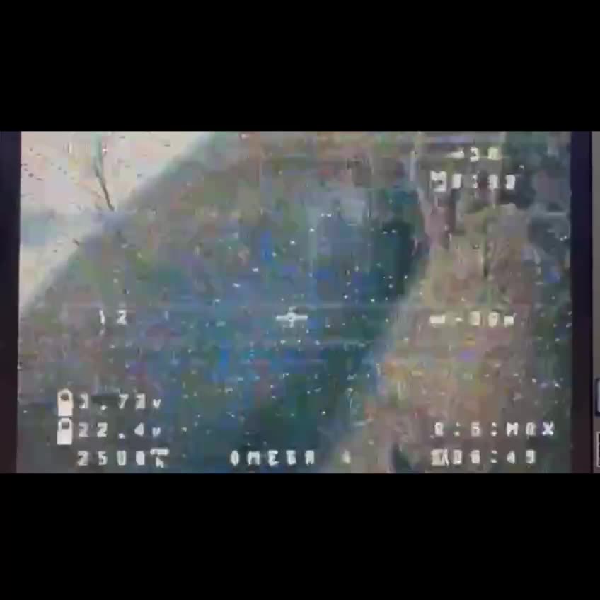 Passing by the Russian air defense system, the FPV drone pilots of the 4th