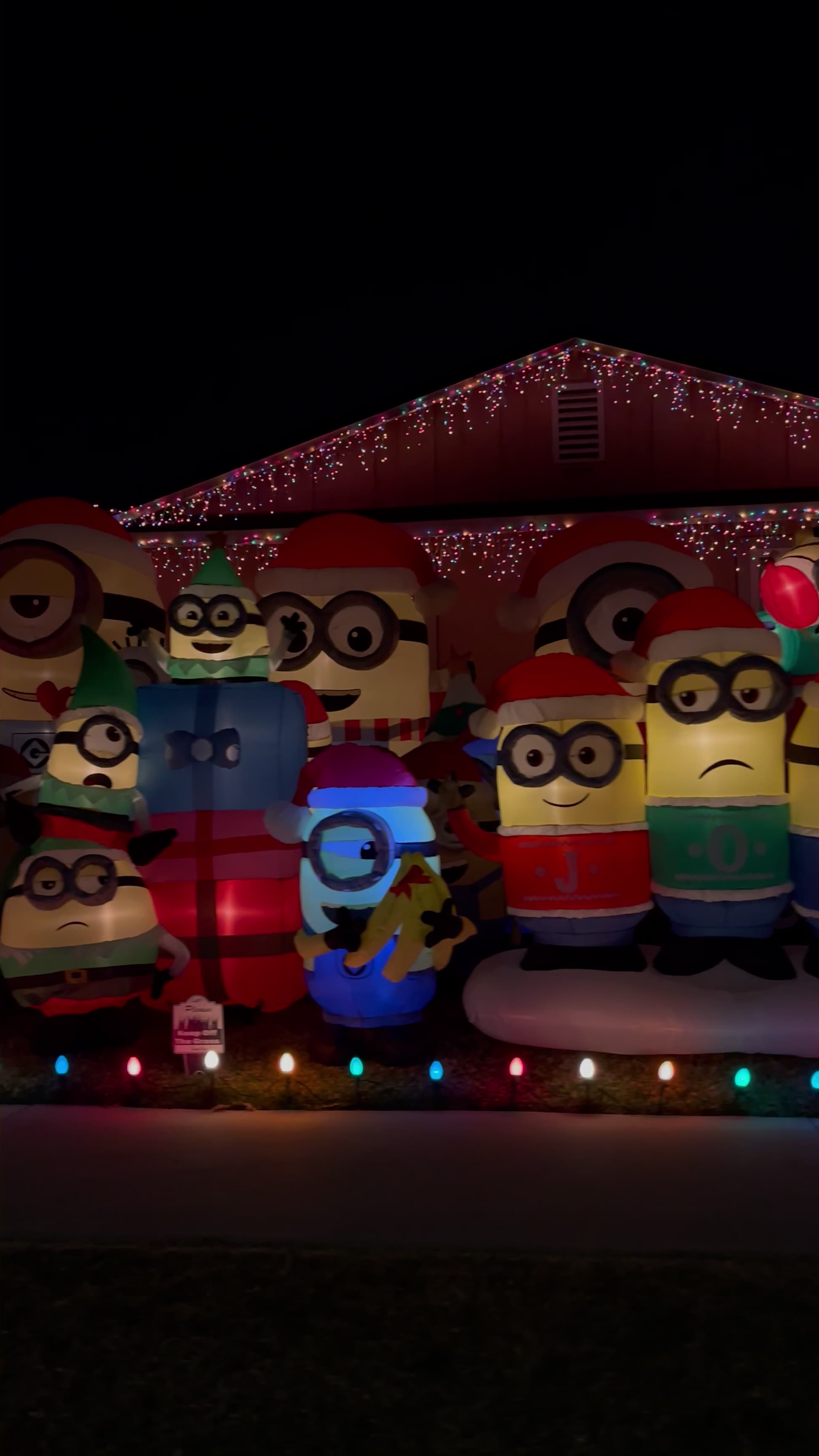 The Christmas Minion House