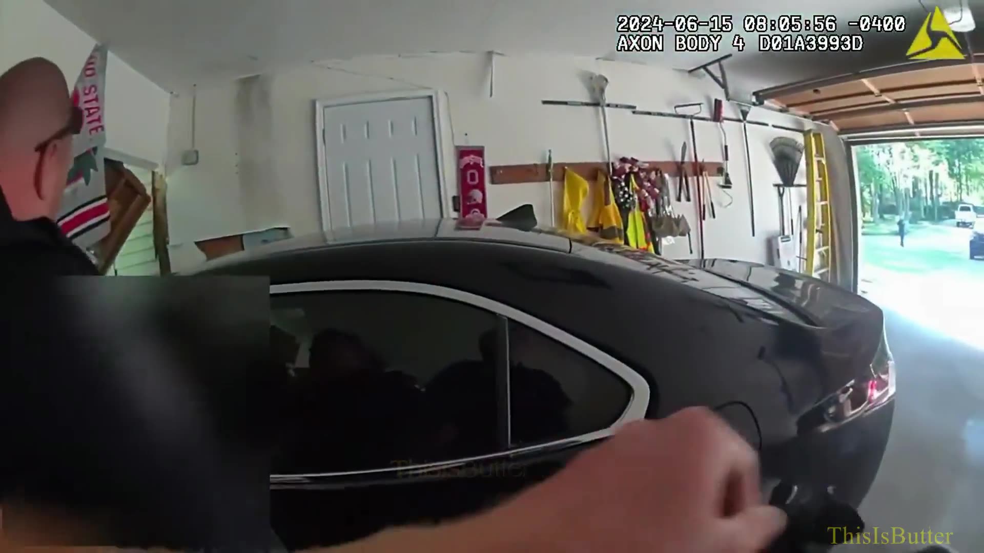 Bodycam shows when 2 officers were injured while a woman pinned her ...