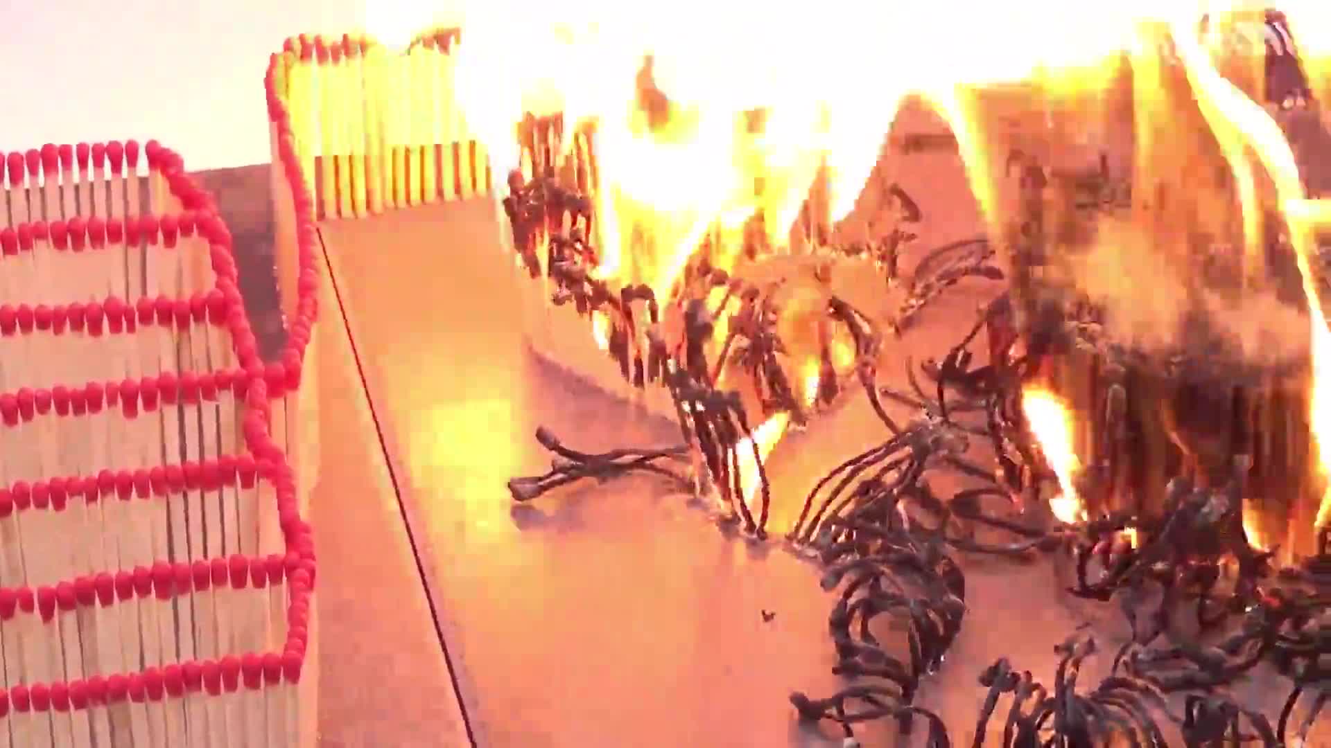 Matchstick Chain Reaction Amazing Fire Domino