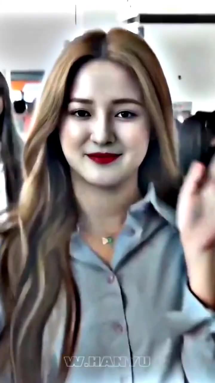 Queen of South Korea Nancy Momoland 😍 Whatsapp Status | Full Screen ...