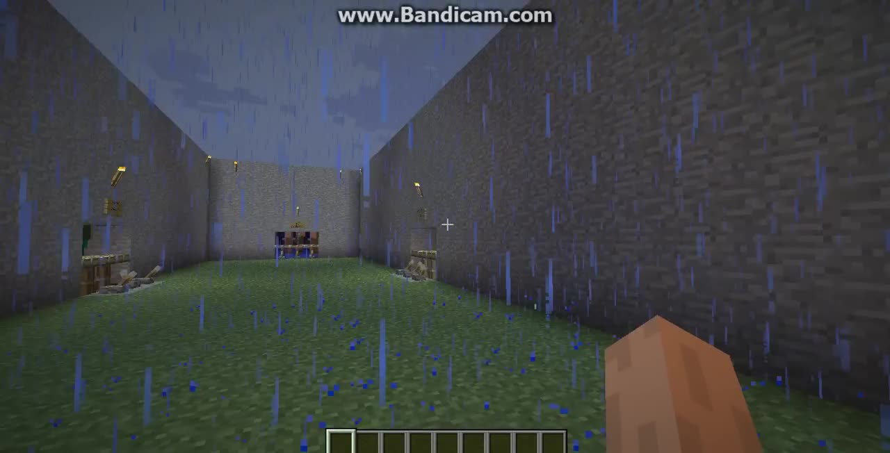 Worst Minecraft Saw Trap Ever???