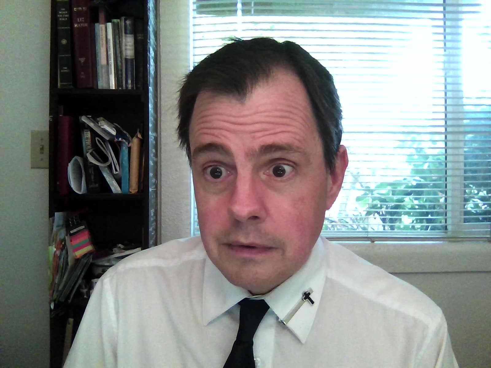 White Hats to Maui - Michael Baxter RealRawNews 8-16-2023